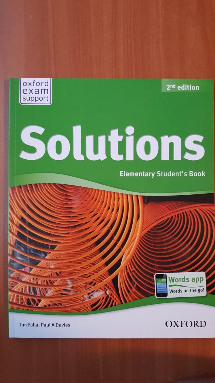 SOLUTIONS 2nd EDITION, ELEMENTARY STUDENTS BOOK : udžbenik engleskog