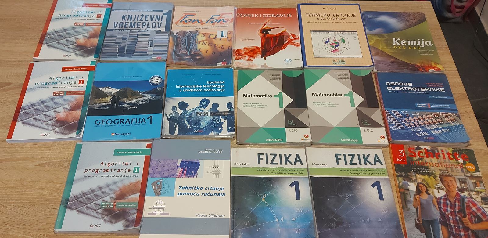 Udzbenici za 1 razred srednje strukovne skole-tehnicar za racuna