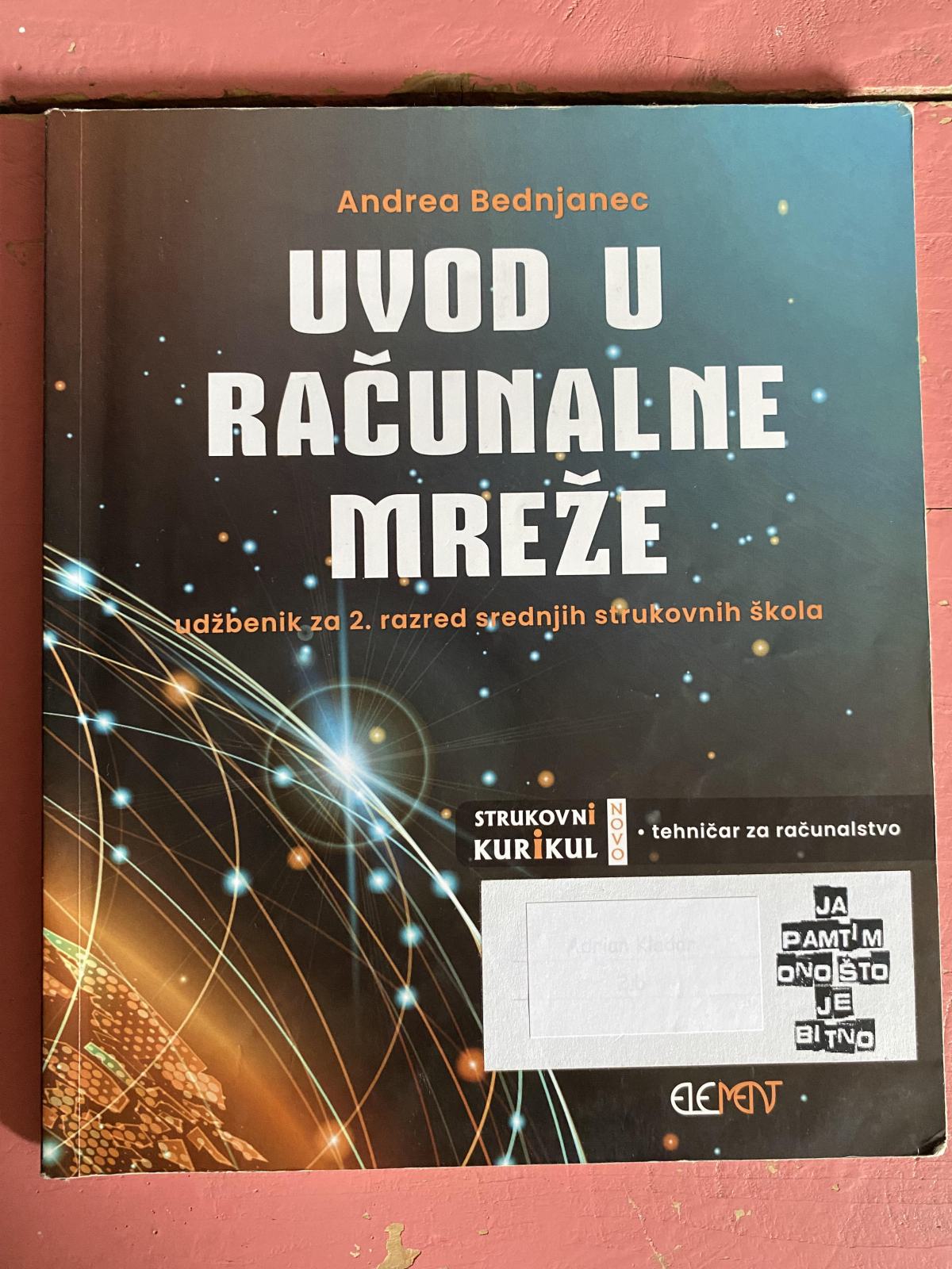 Uvod u računalne mreže, udžbenik