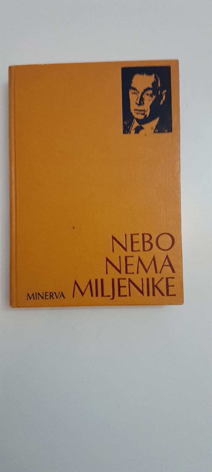 E. M. REMARK : NEBO NEMA MILJENIKE