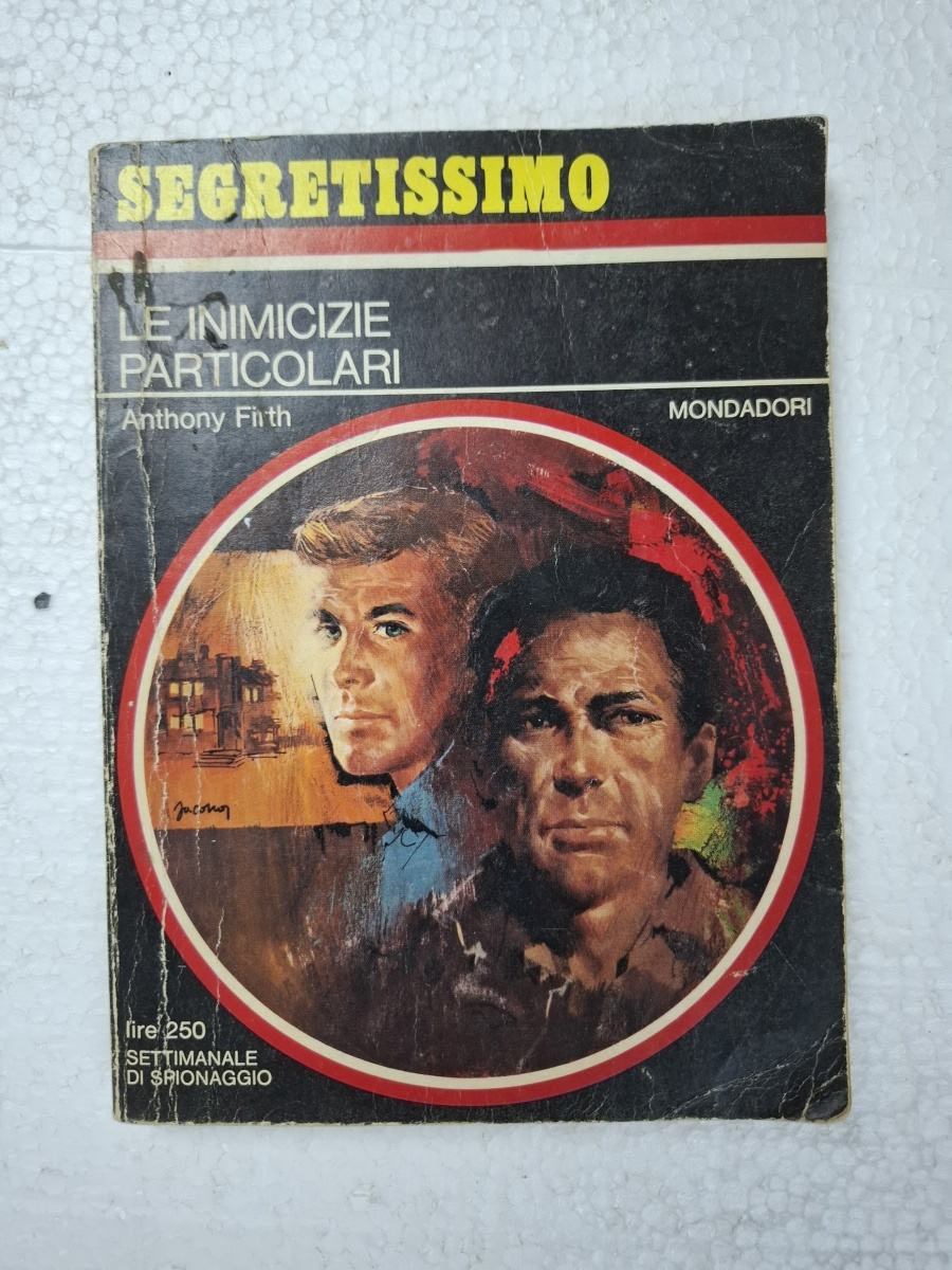 Anthony Firth - Le inimicize particolari