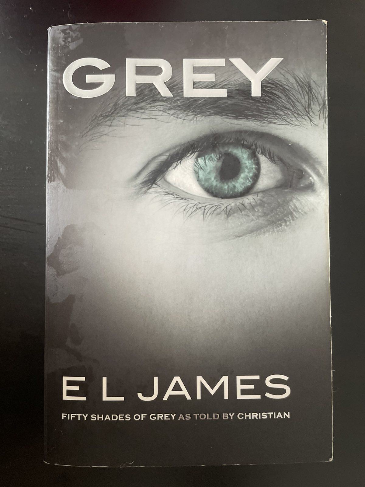E.L. James - Grey