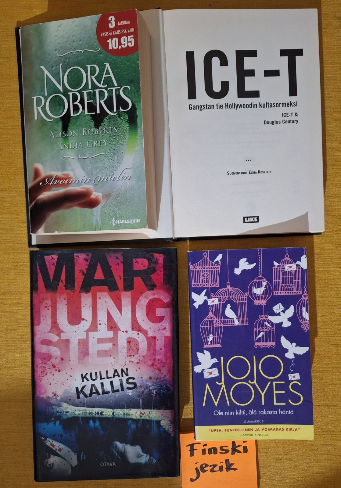 Finski jezik - lot knjiga na finskom jeziku