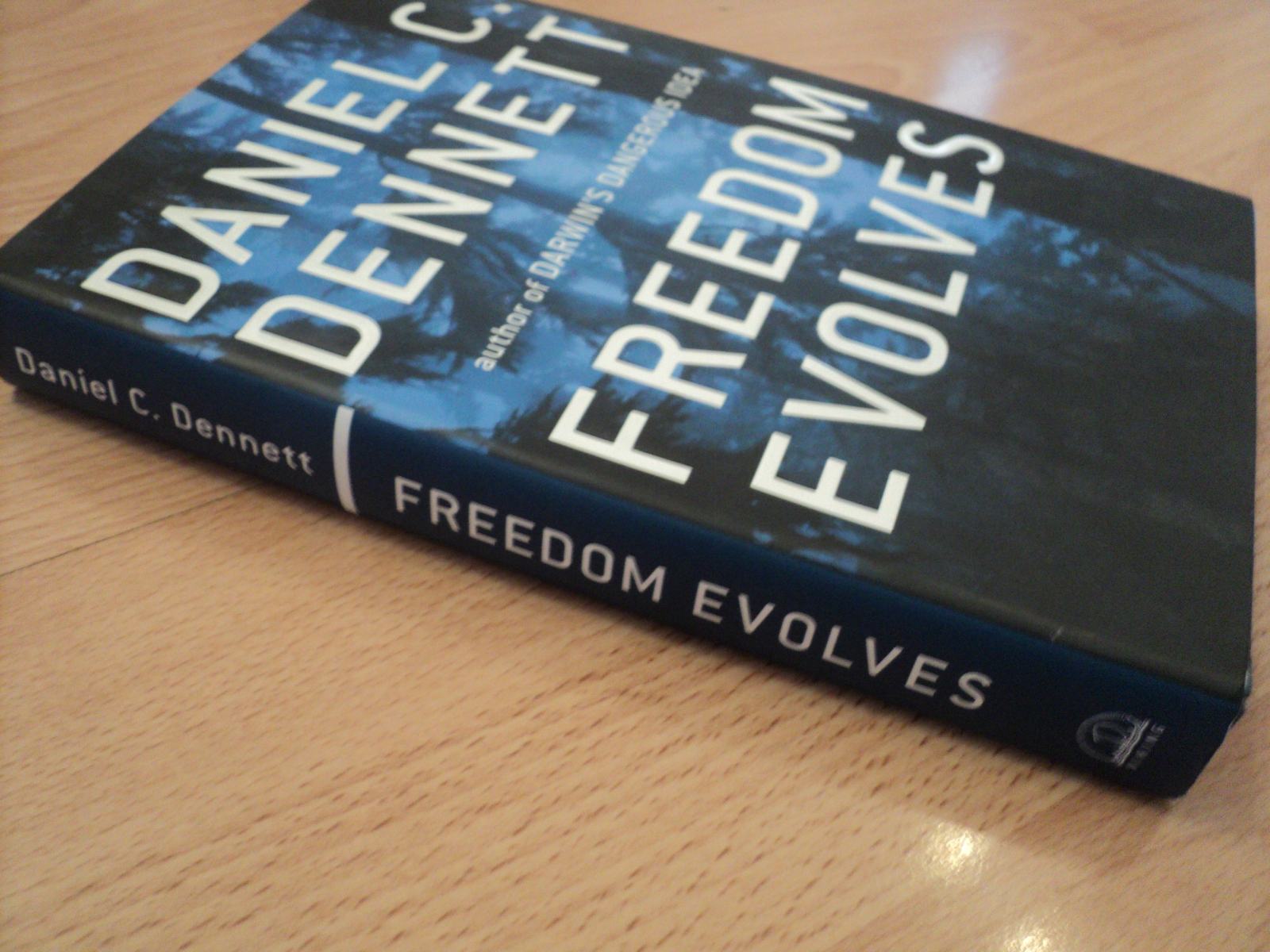 FREEDOM EVOLVES - DANIEL C.DENNETT - KNJIGA