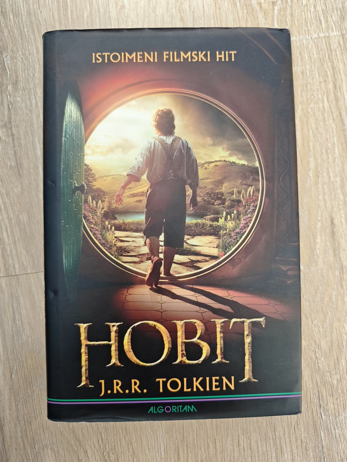 J R.R. Tolkien _ Hobit