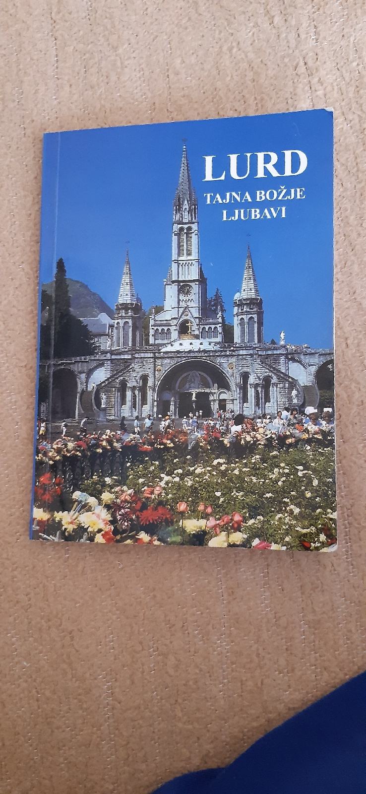 knjiga Lurd