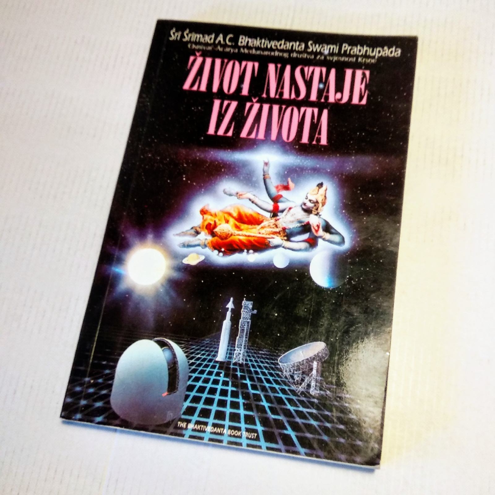 KNJIGA - Život nastaje iz života