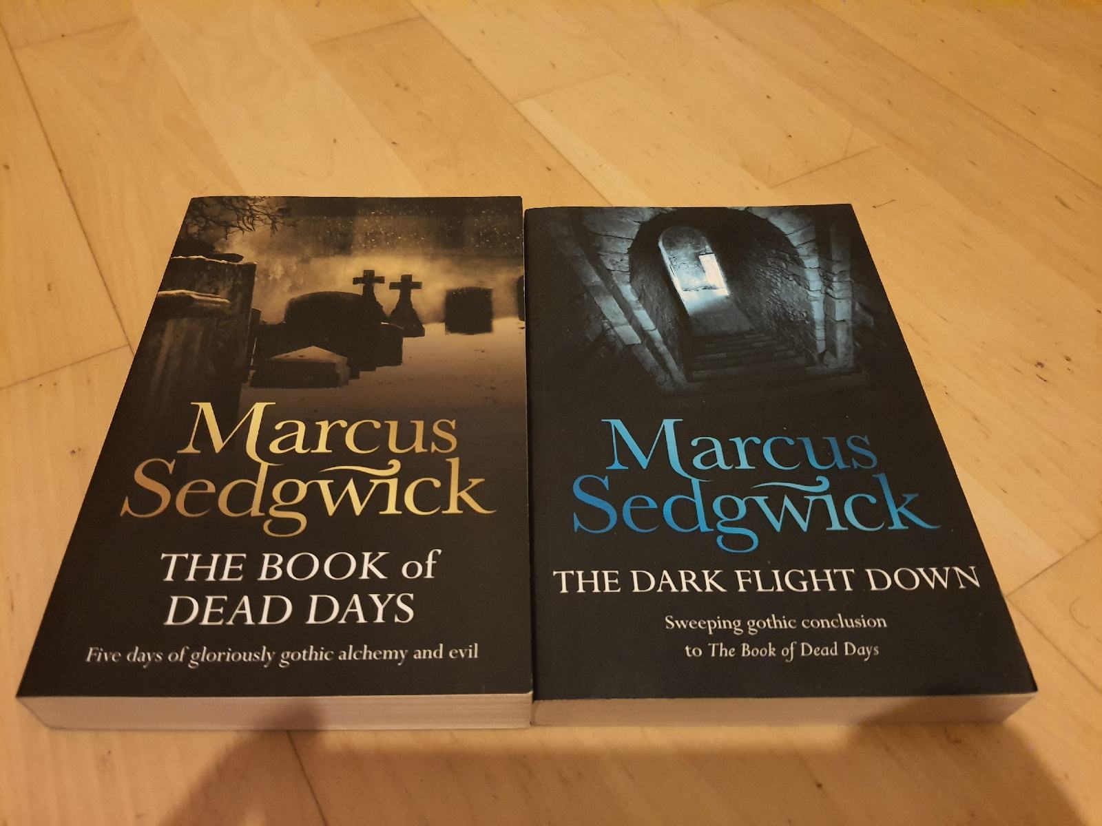 Marcus Sedgwick - The Book of Dead Days (1 i 2)