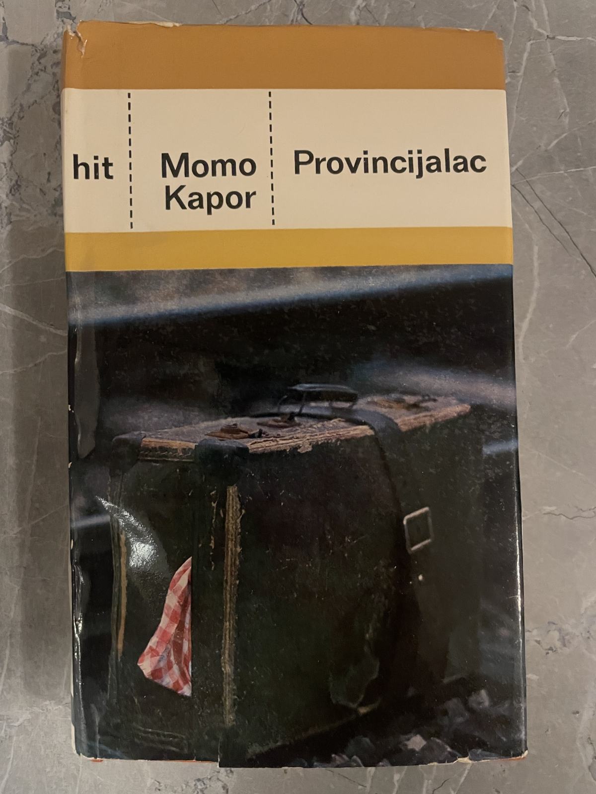 Momo Kapor - Provincijalac