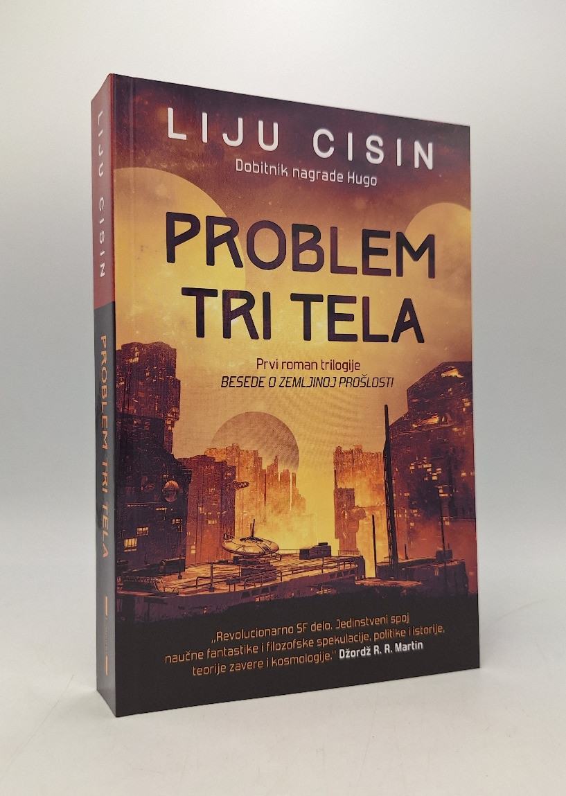 Problem tri tela