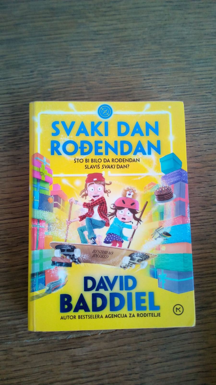 SVAKI DAN ROĐENDAN - David Baddiel