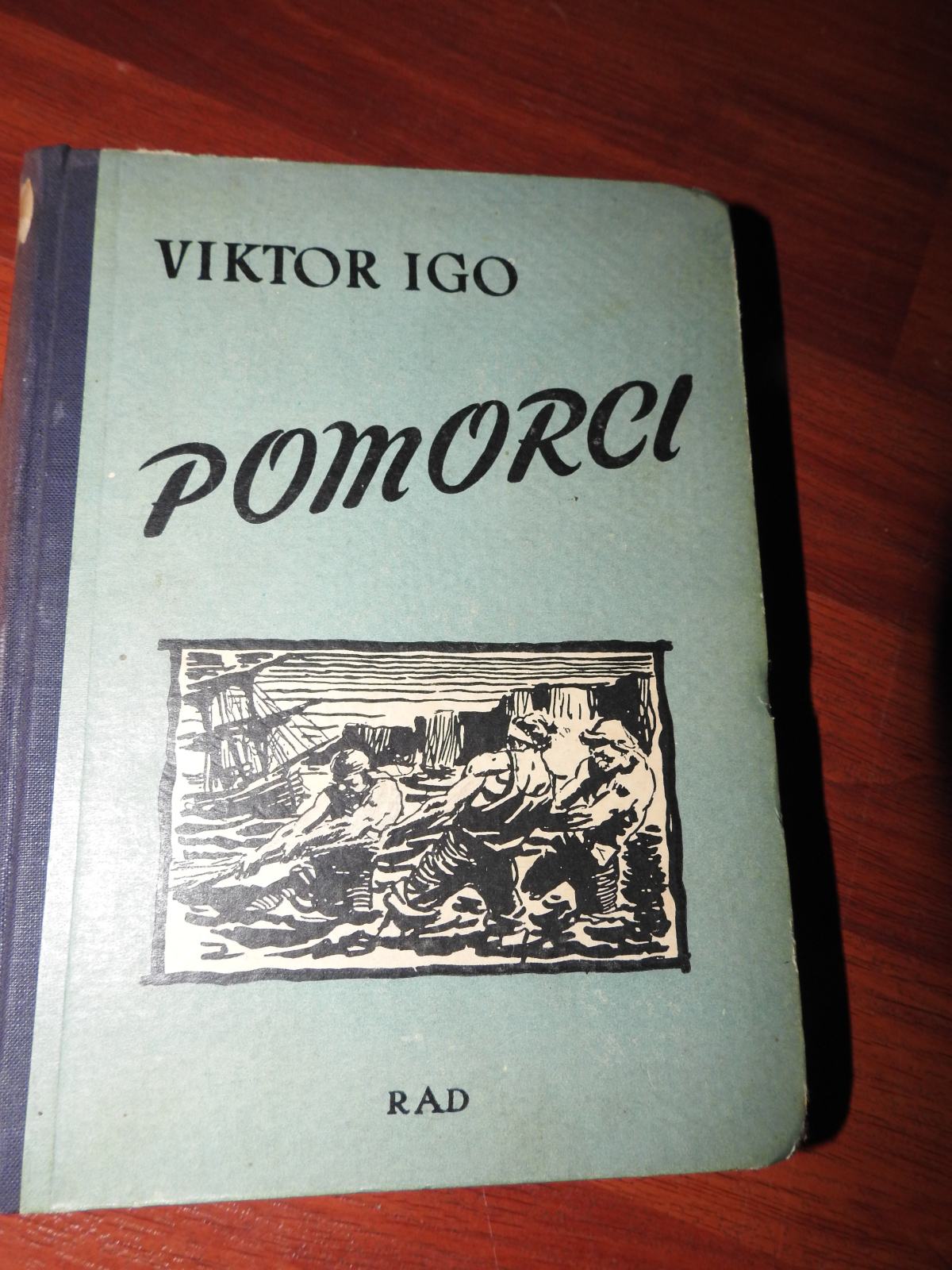 VIKTOR IGO - POMORCI