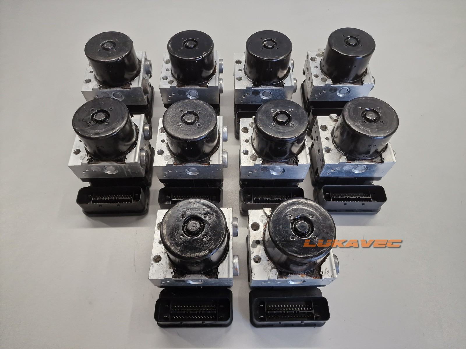 AUDI A3 ABS PUMPA A3 ABS CENTRALA 1K0907379AD 1K0614517BD