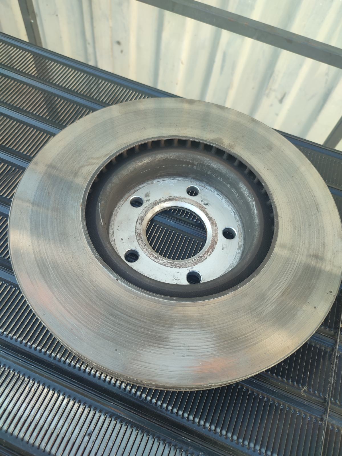 Disk ploče i disk pločice za Ford Mondeo