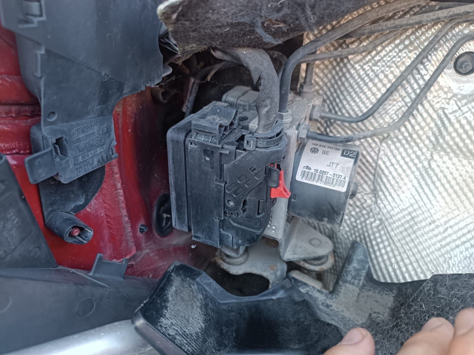 vw golf 6 VI abs pumpa