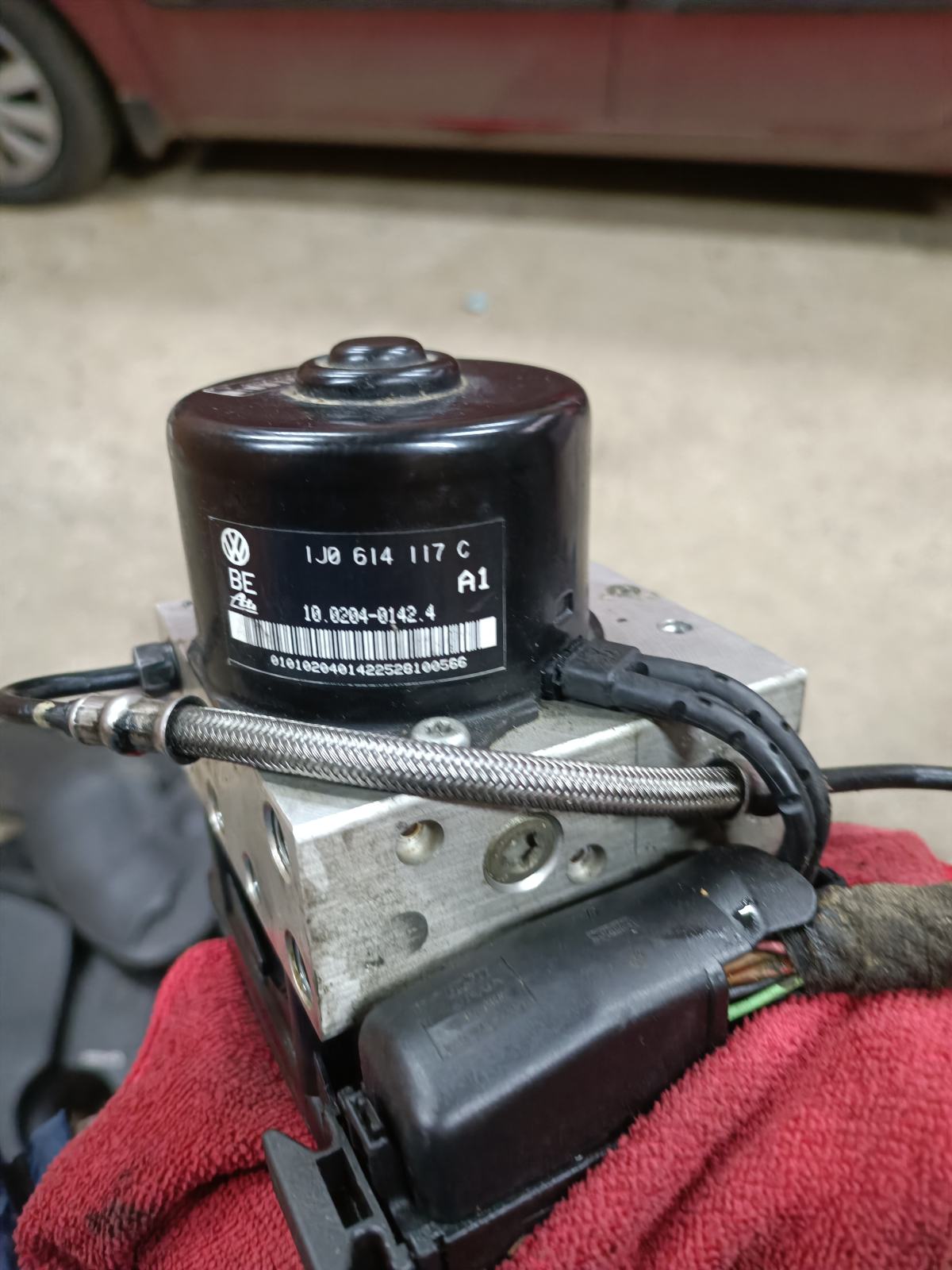 VW GOLF IV ABS CENTRALA, ABS PUMPA