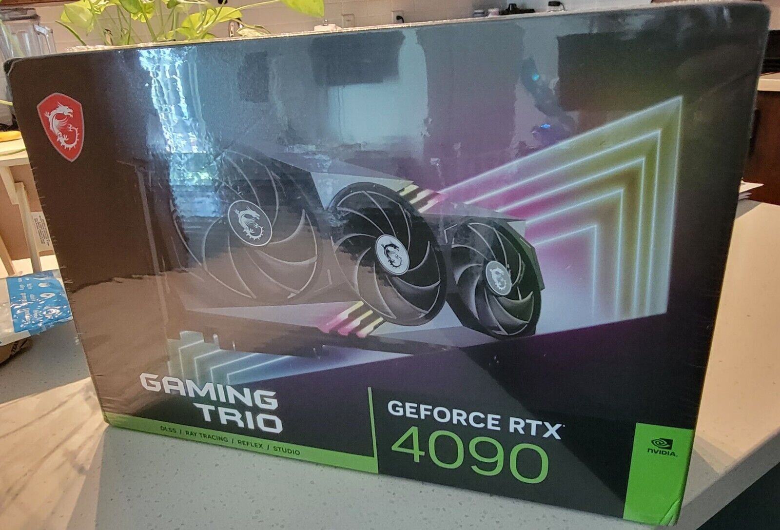 MSI NVIDIA GeForce RTX 4090 GAMING TRIO 24GB grafička kartica NOVO