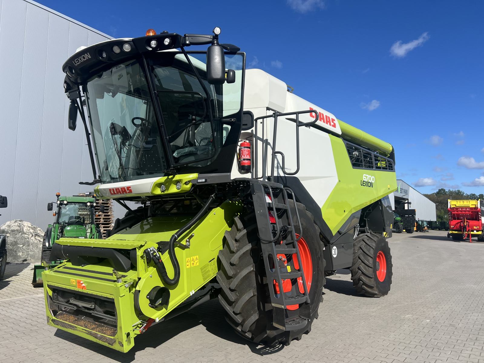 CLAAS LEXION 6700