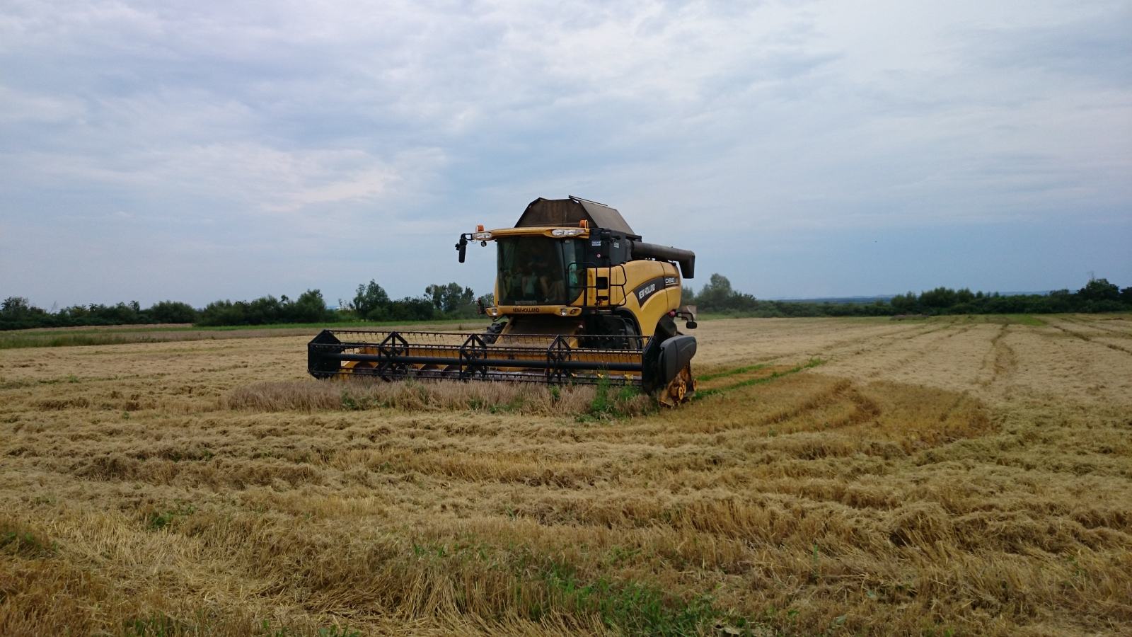 Kombajn New Holland cx840