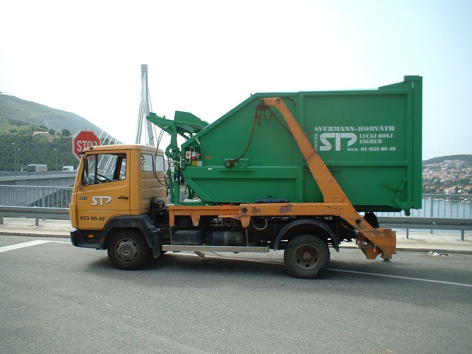 Avermann presscontainer, preskontejner, presokontejner