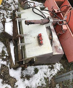 Schmidt samonakladalni posipalec