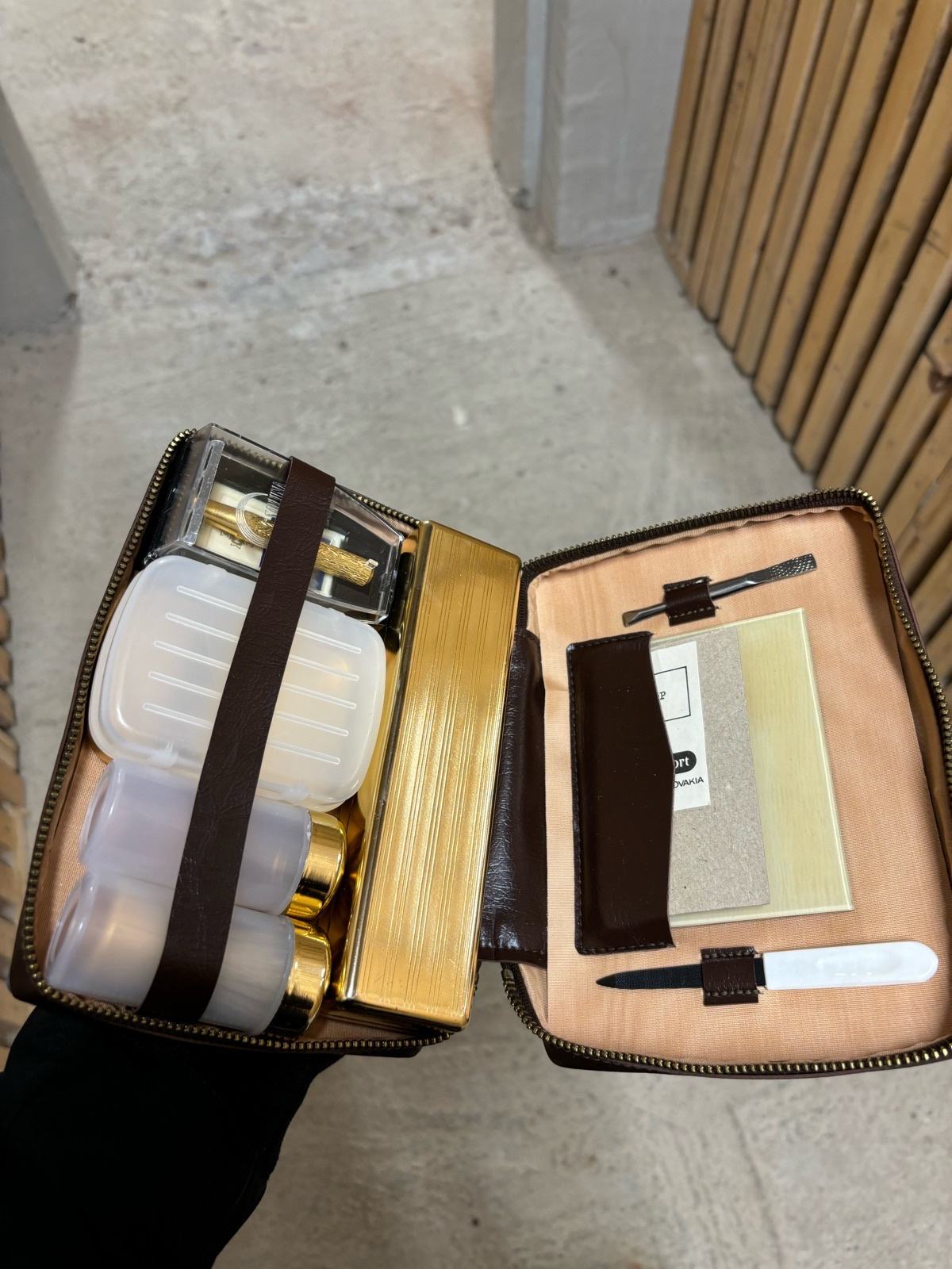 Pragoexport Starinski muški set za njegu nekorišten