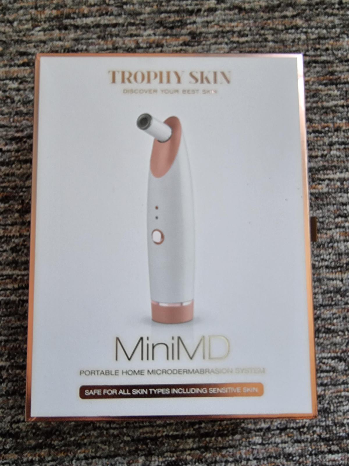 Trophy Skin MiniMD Kućni Uređaj Za Mikrodermoabraziju + 100 Filtera