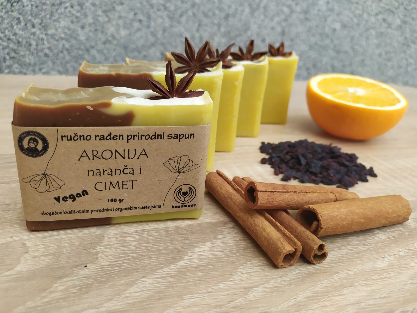 AKCIJA - POTPUNO PRIRODNI RUČNO RAĐENI SAPUNI