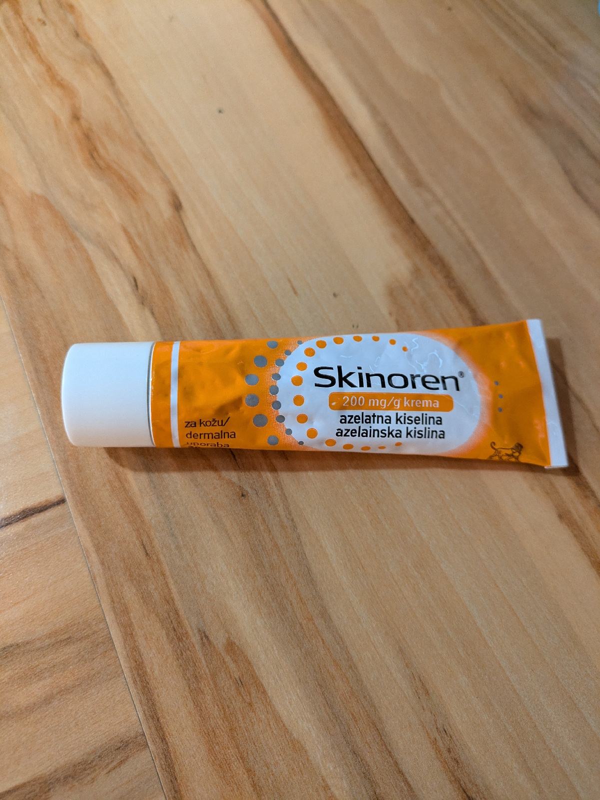 Skinoren krema, azelaična kiselina 15%