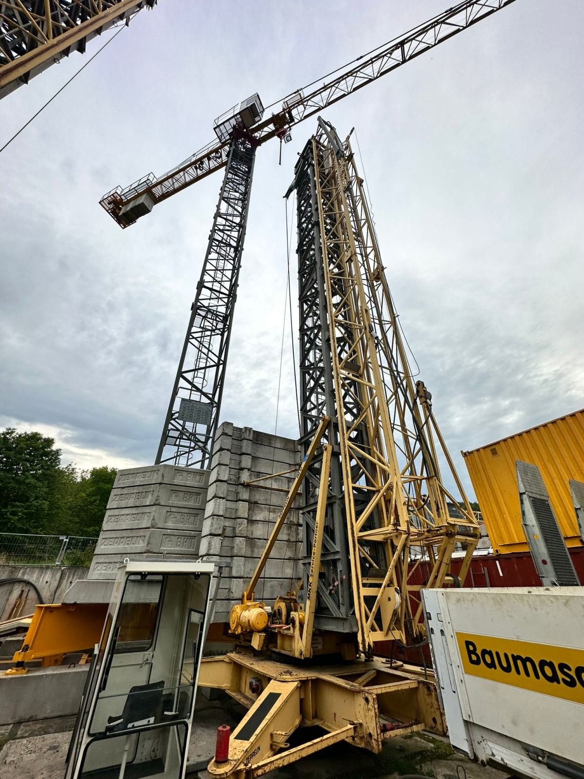ZEPPELIN ZBS 52 građevinska dizalica / kran ruka 40m visina 30m