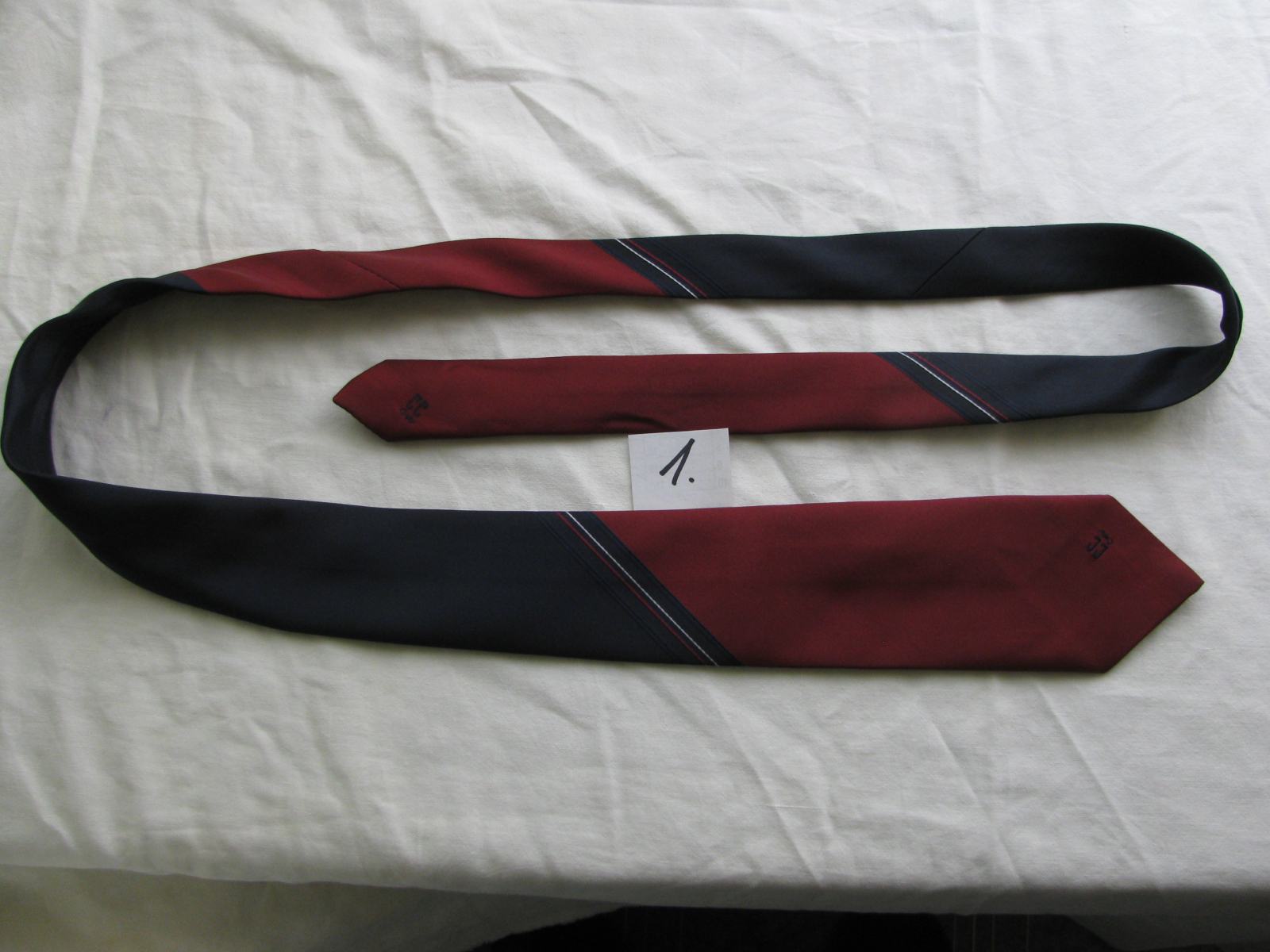 KRAVATA Br-1 Svilanit - Jugoslavija. Staro. SAND-2