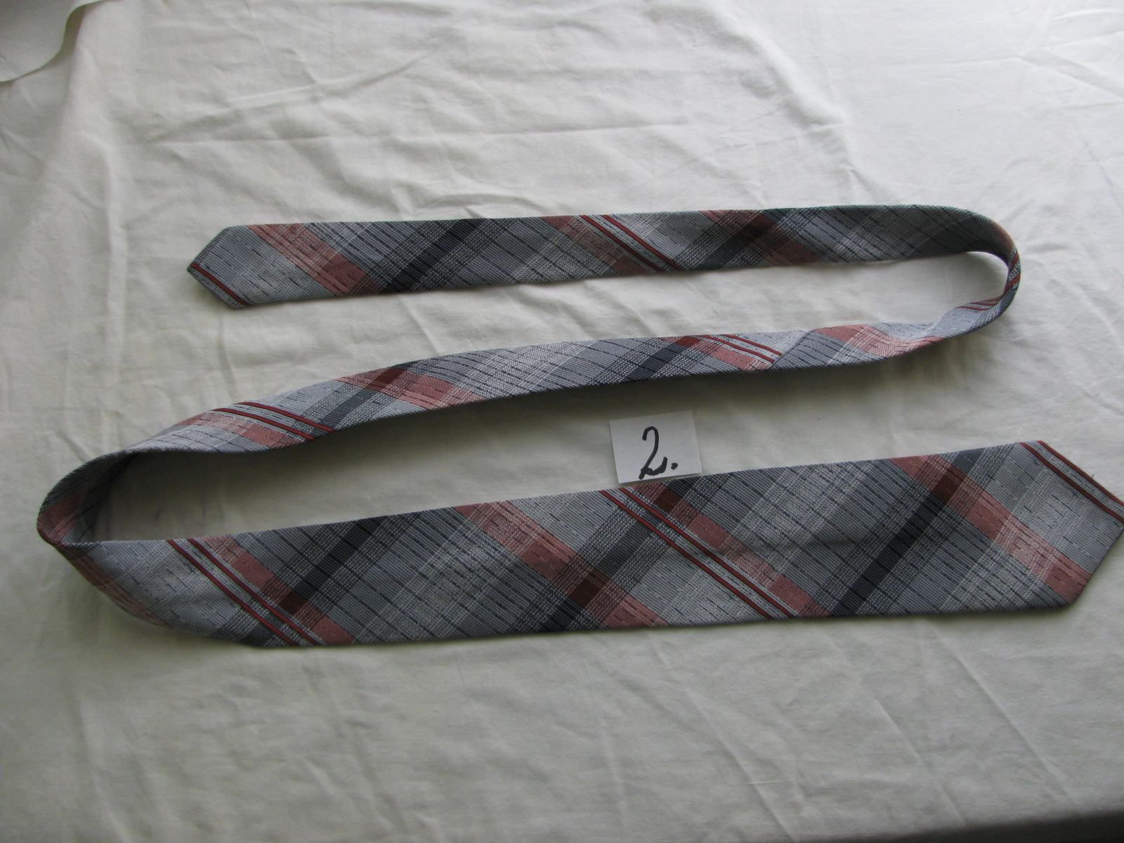 KRAVATA Br-2 Vis Varaždin-Jugoslavija. Staro. SAND-2