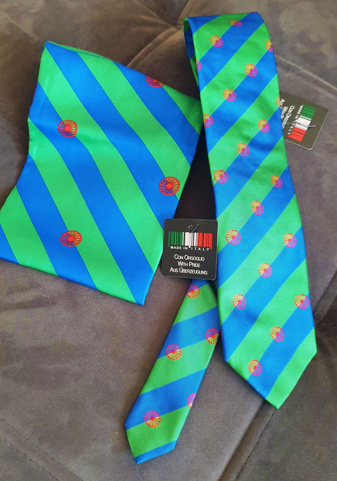 Romska kravata i marama