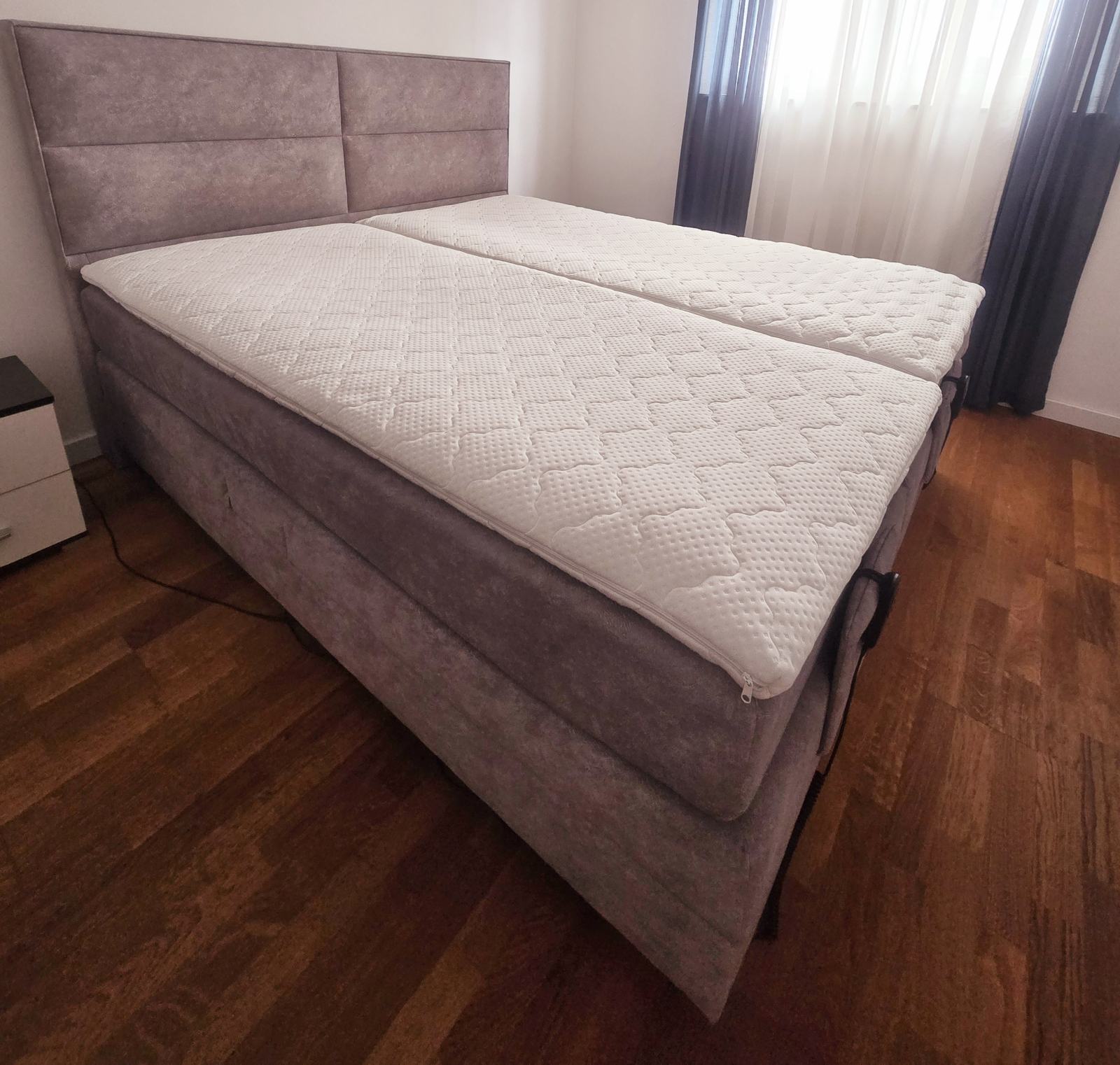 Box spring krevet s električnim podizačima uzglavlja