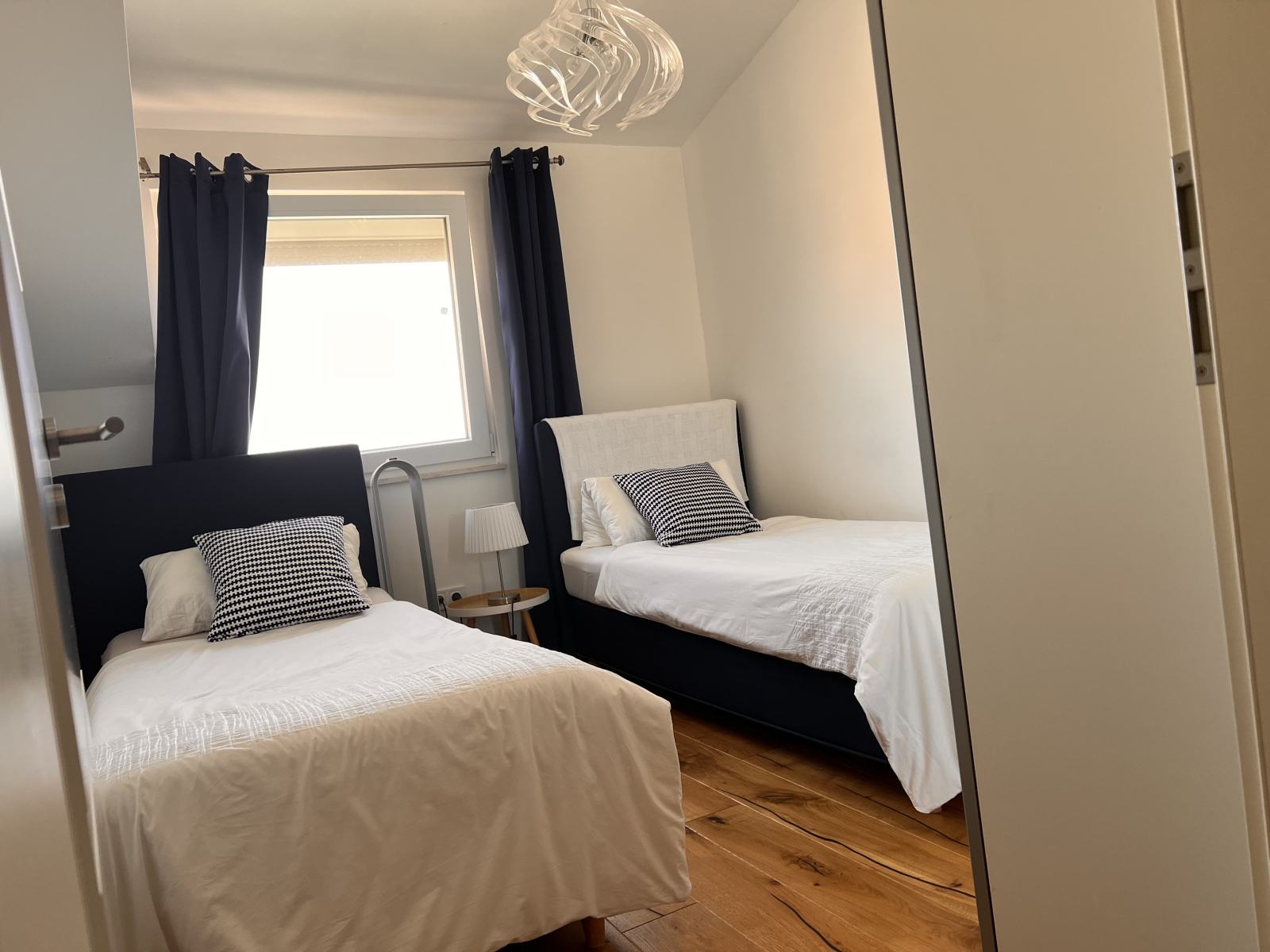 Dva kreveta na poklon