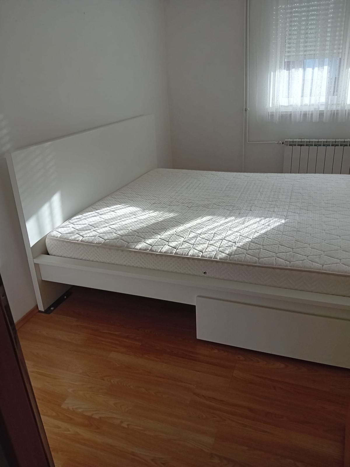 Ikea krevet 180x200