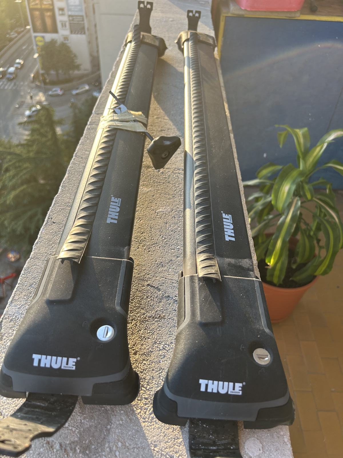 Prodajem krovne nosače Thule za Škodu Octaviu Combi