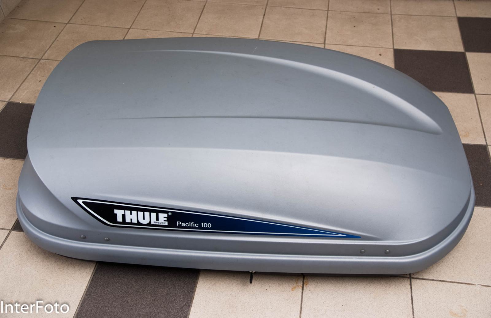 Thule krovna kutija Pacific 100