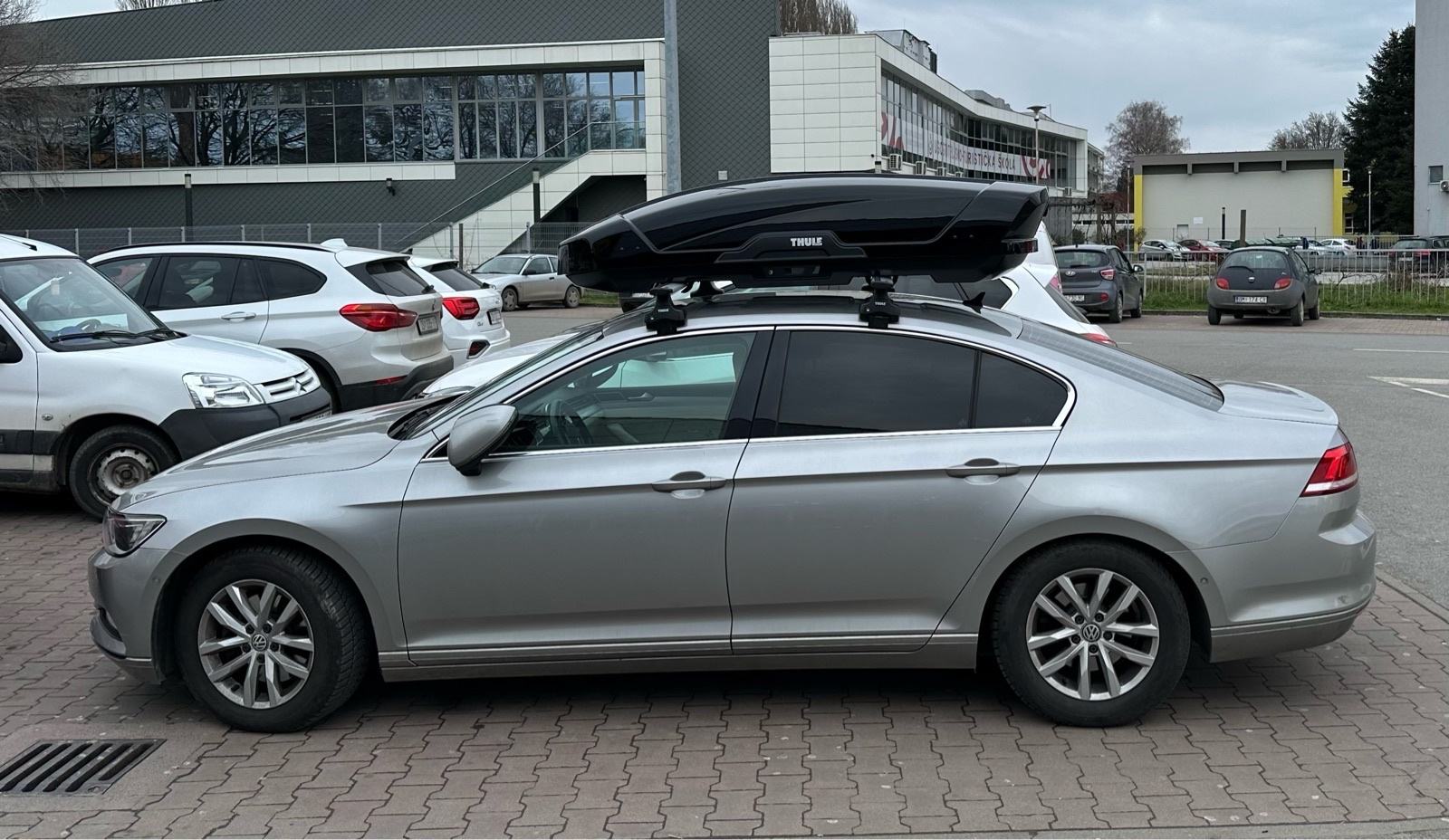 Thule krovni nosači za VW Passat