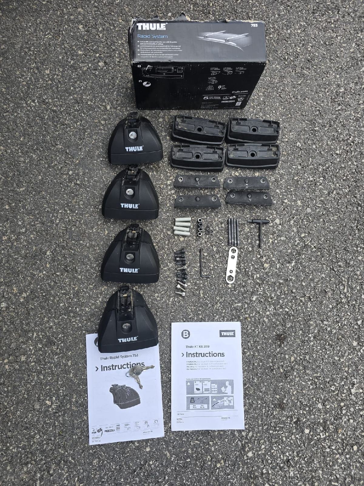 Thule Rapid System 753 + Thule XT Kit 3119