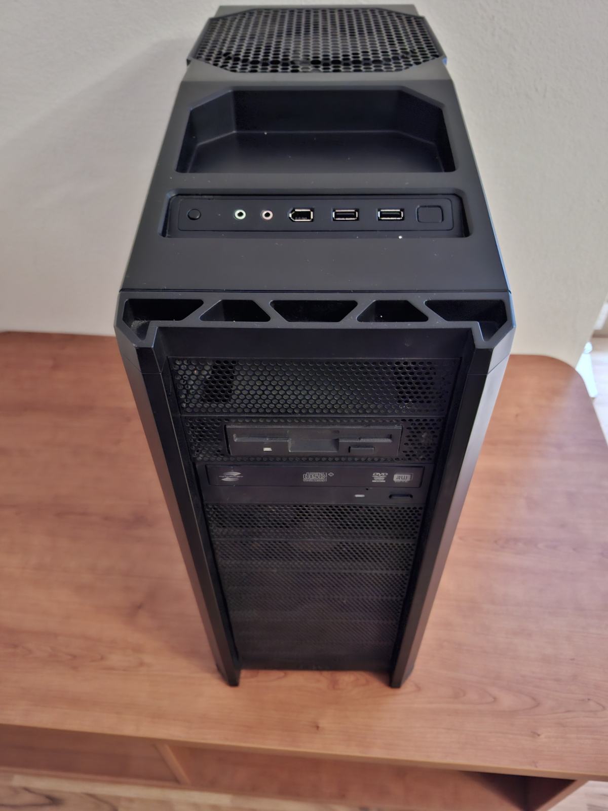 Antec 900 Nine Hundred ATX