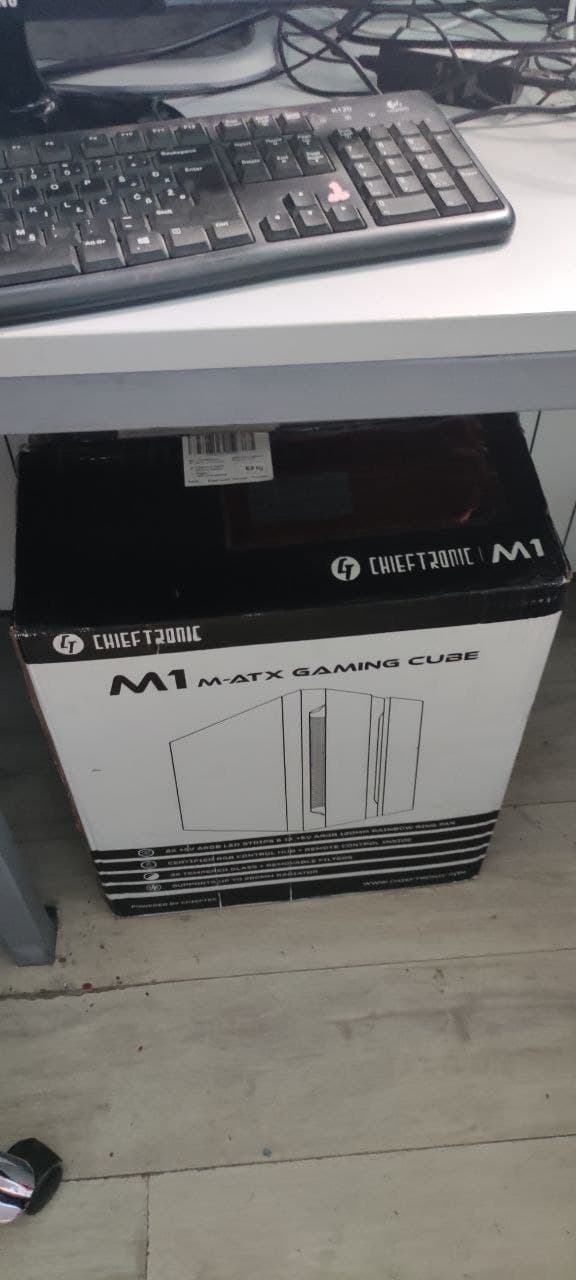 Chieftec Chieftronic M1 Cube