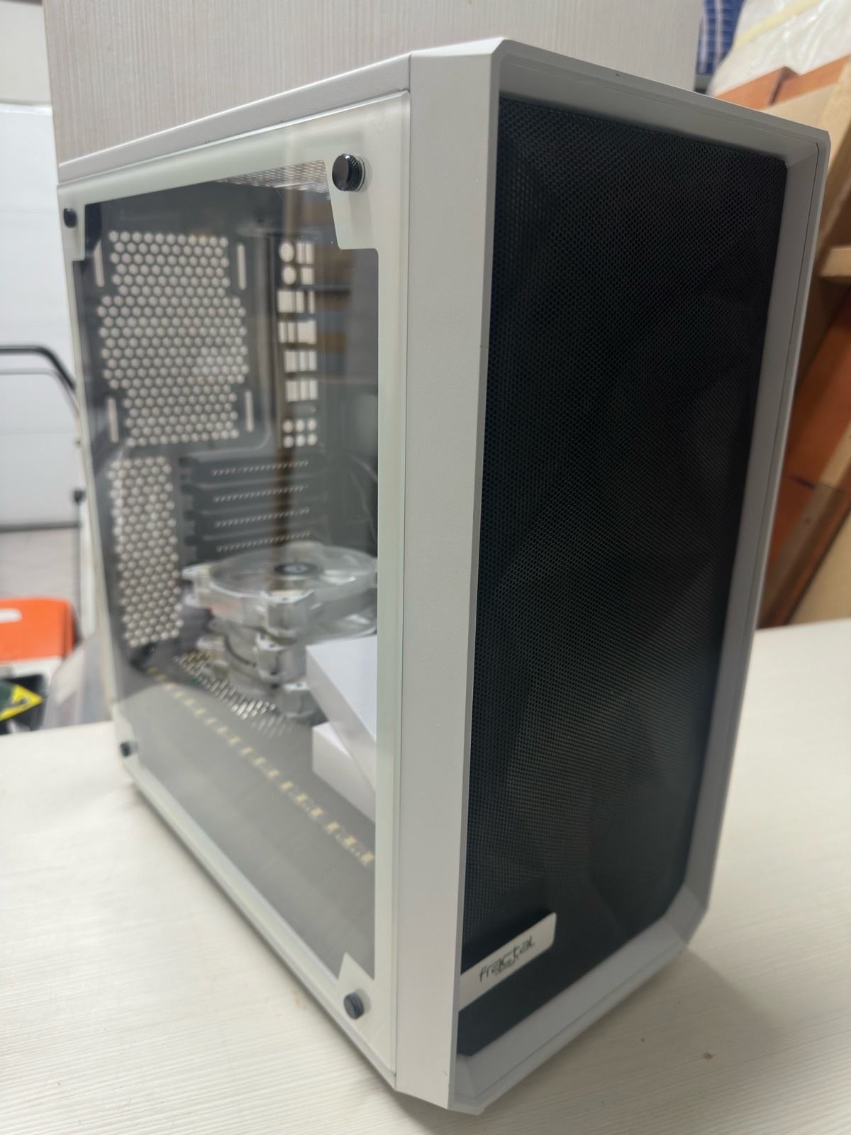 Fractal Design Meshify C White