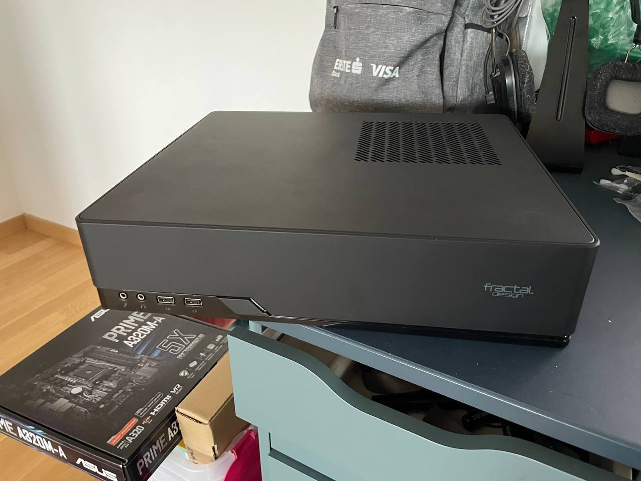 Fractal Node 202 + Silverstone SST-ST45SF-G