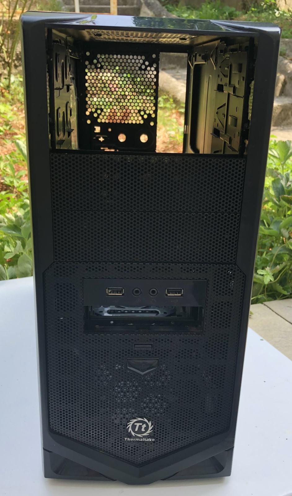 Kučište, case bez napajanja Thermaltake ATX 43 x 48 x 19cm