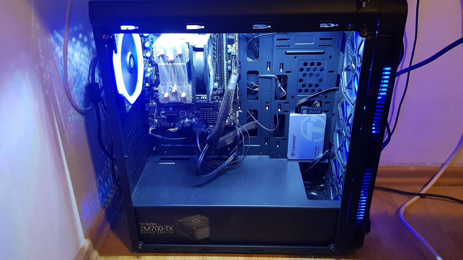 MS AQUARIUS PRO gaming kućište