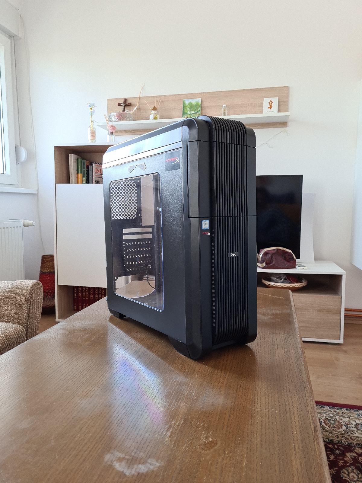 Poklanjam kućiste MS Monster Blue