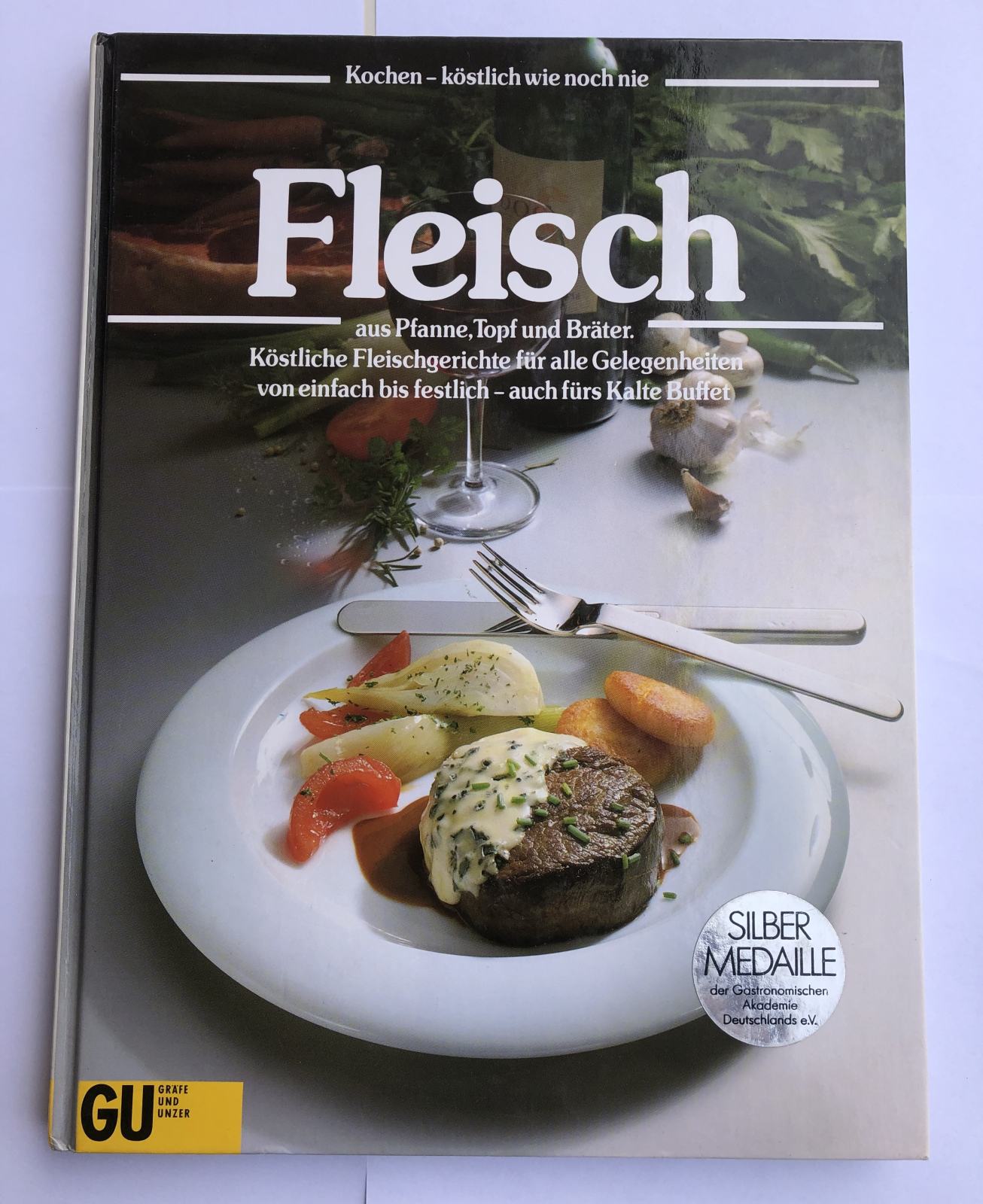 FLEISH (JELA OD MESA IZ TAVE, LONCA I PEČNICE) 120 SLIKOVNIH RECEPATA