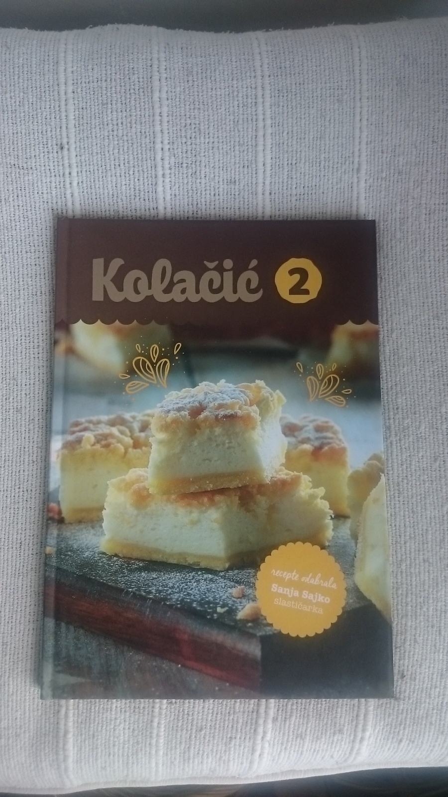 KOLAČIĆ 2 - Sanja Sajko