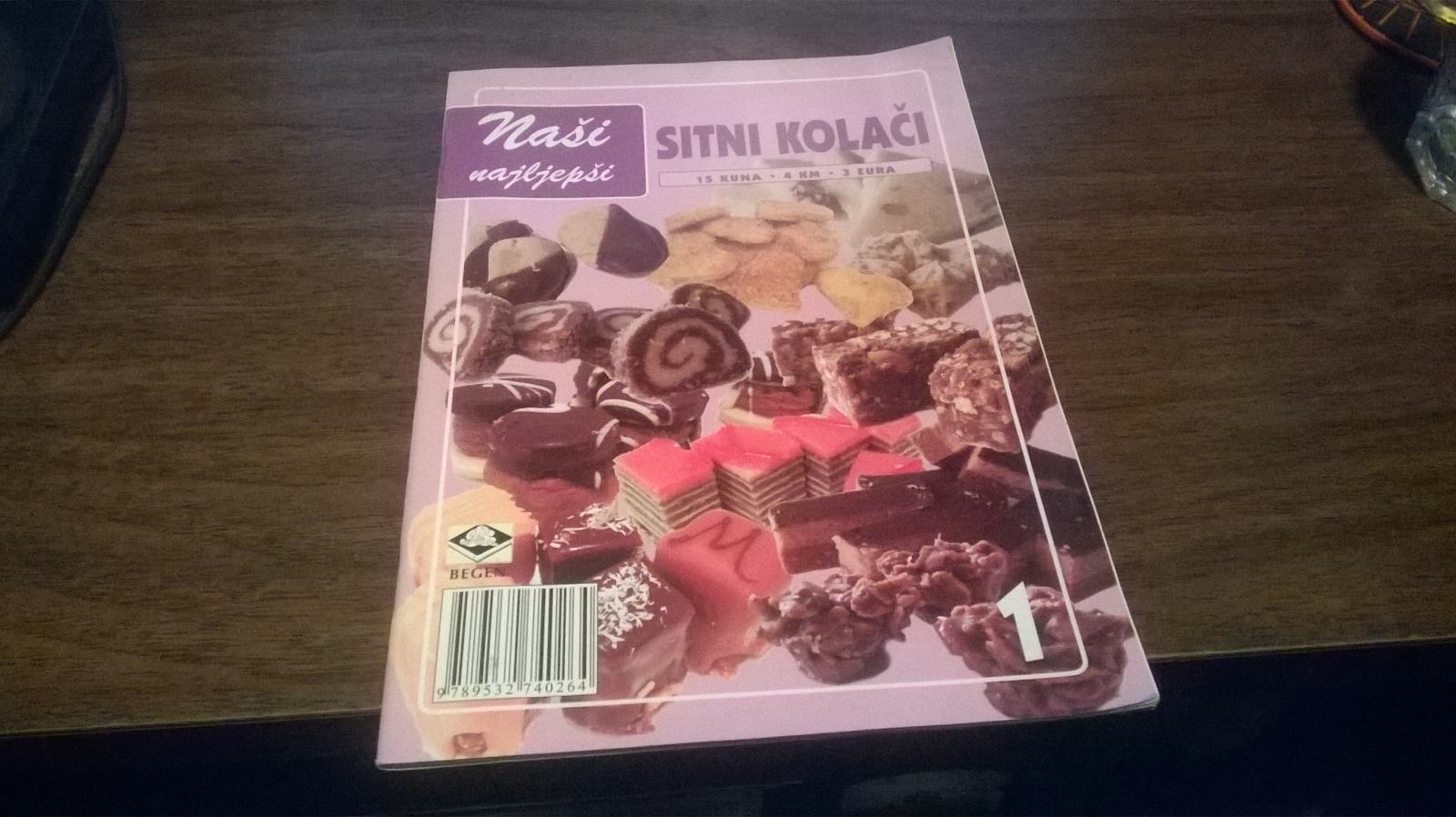 NAŠI NAJLJEPŠI SITNI KOLAČI